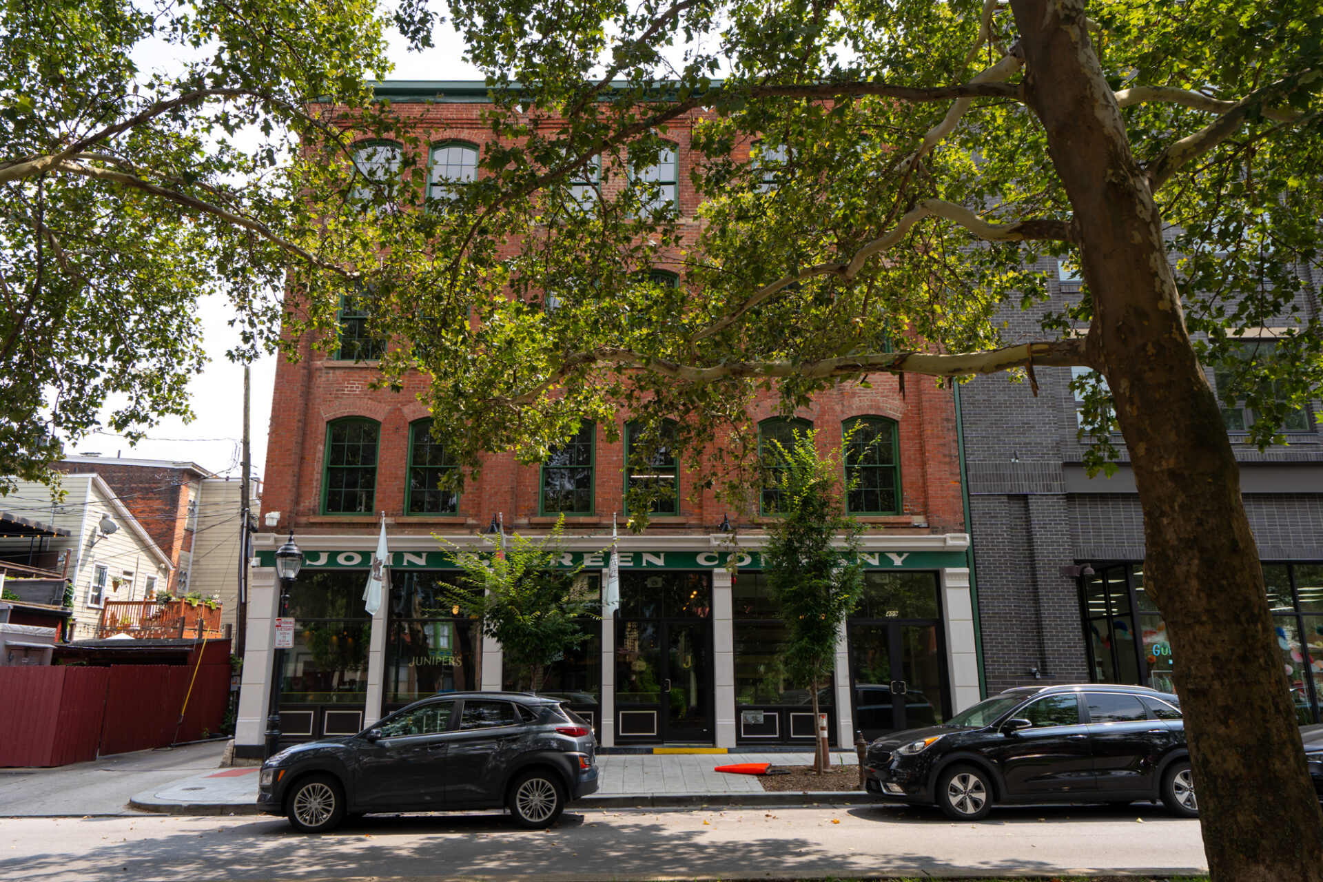 COhatch - Shared Workspace, Offices, and Meetings